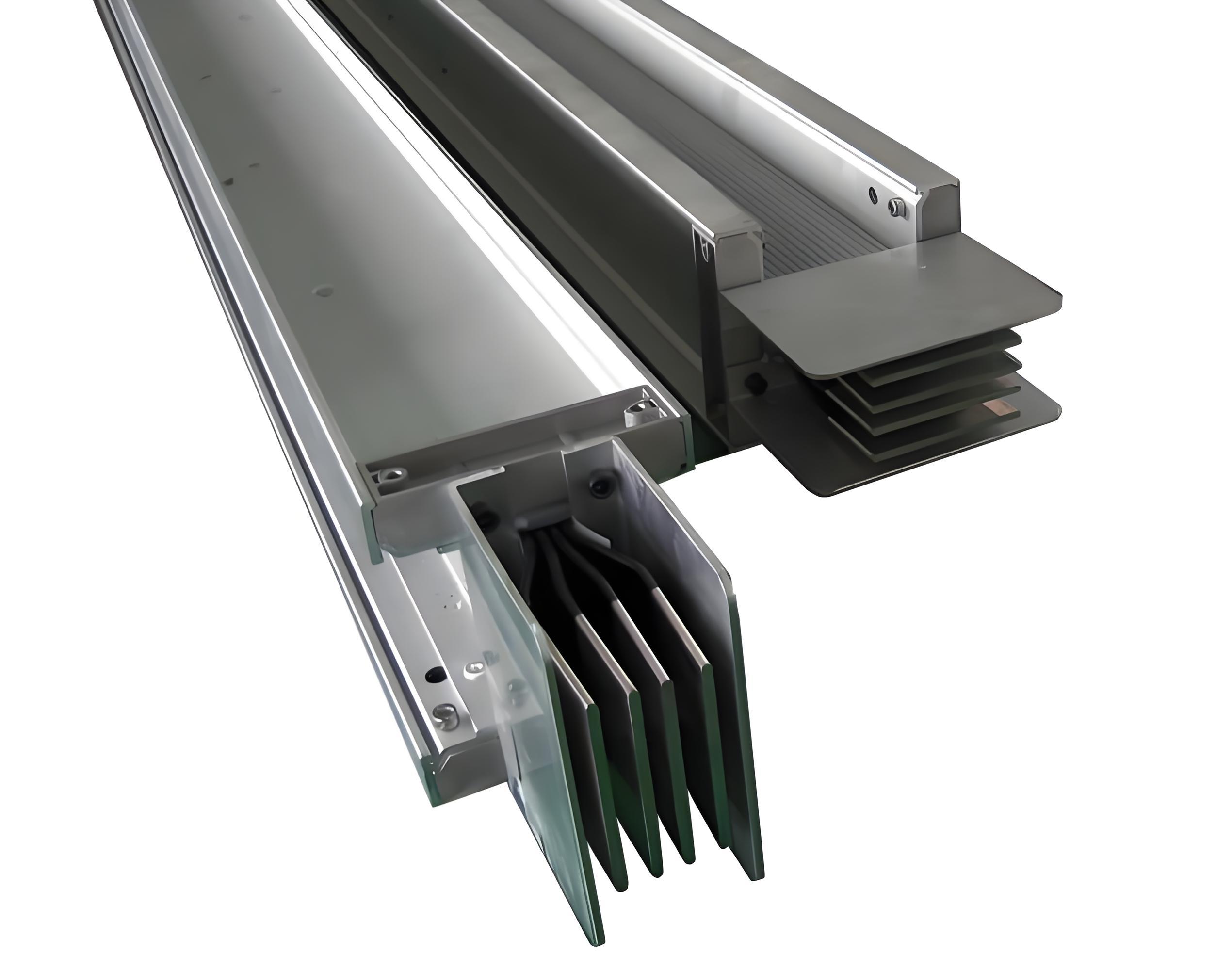 Enclosed Electrical Busduct with Plug-in Box